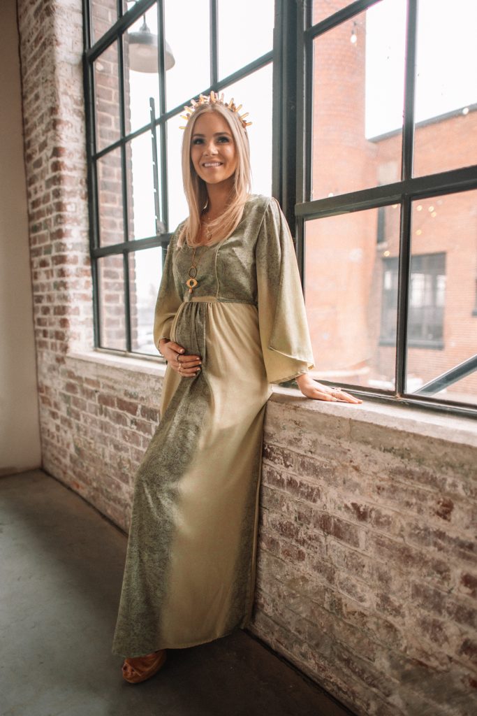 ETHEREAL 22 WEEK MATERNITY SHOOT – Hunter Premo