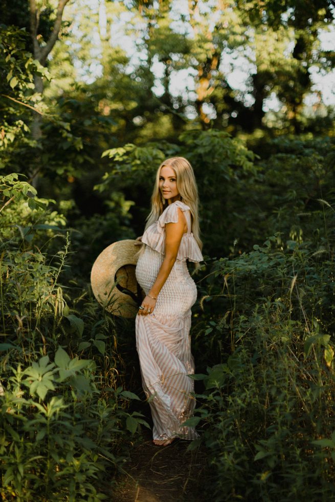 37 Week Wildflower Maternity Shoot – Hunter Premo