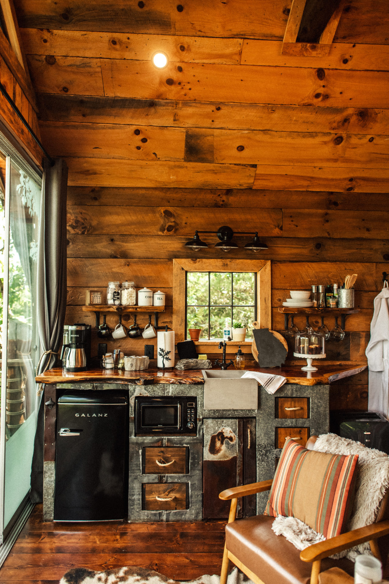 SELAH RIDGE TREEHOUSE – Hunter Premo