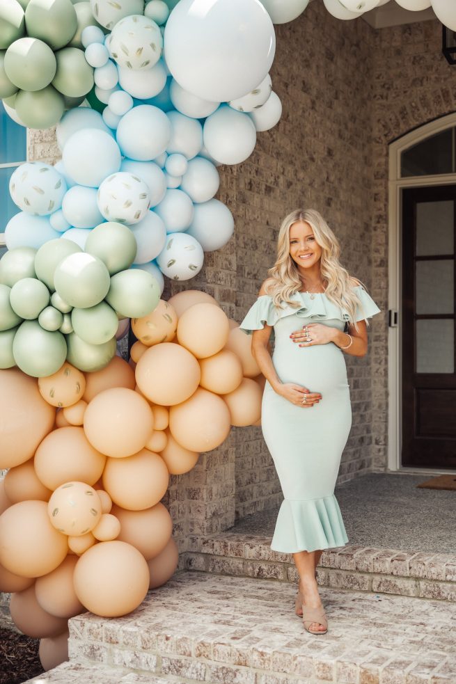 THIRD TRIMESTER MATERNITY FASHION – Hunter Premo