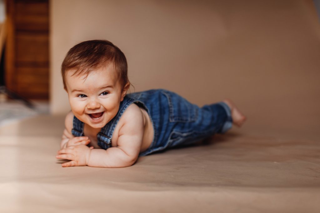 6 MONTH FAMILY SHOOT – Hunter Premo