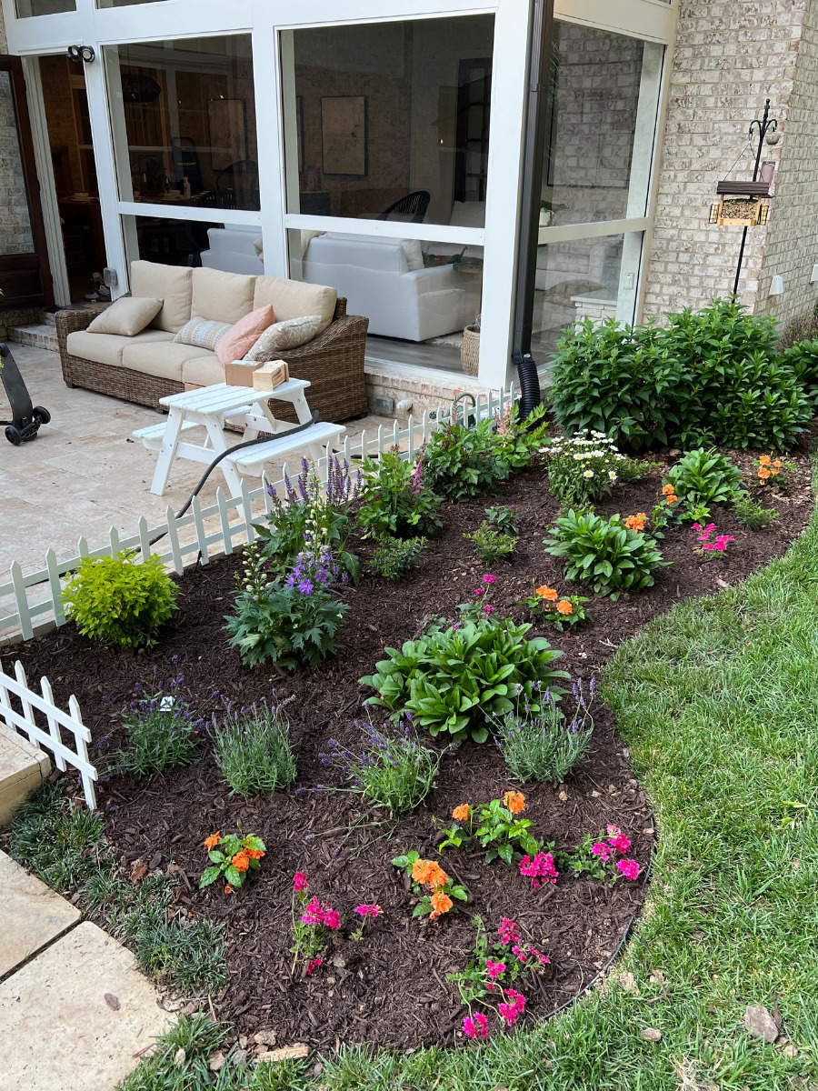 BACKYARD SUMMER REFRESH – Hunter Premo