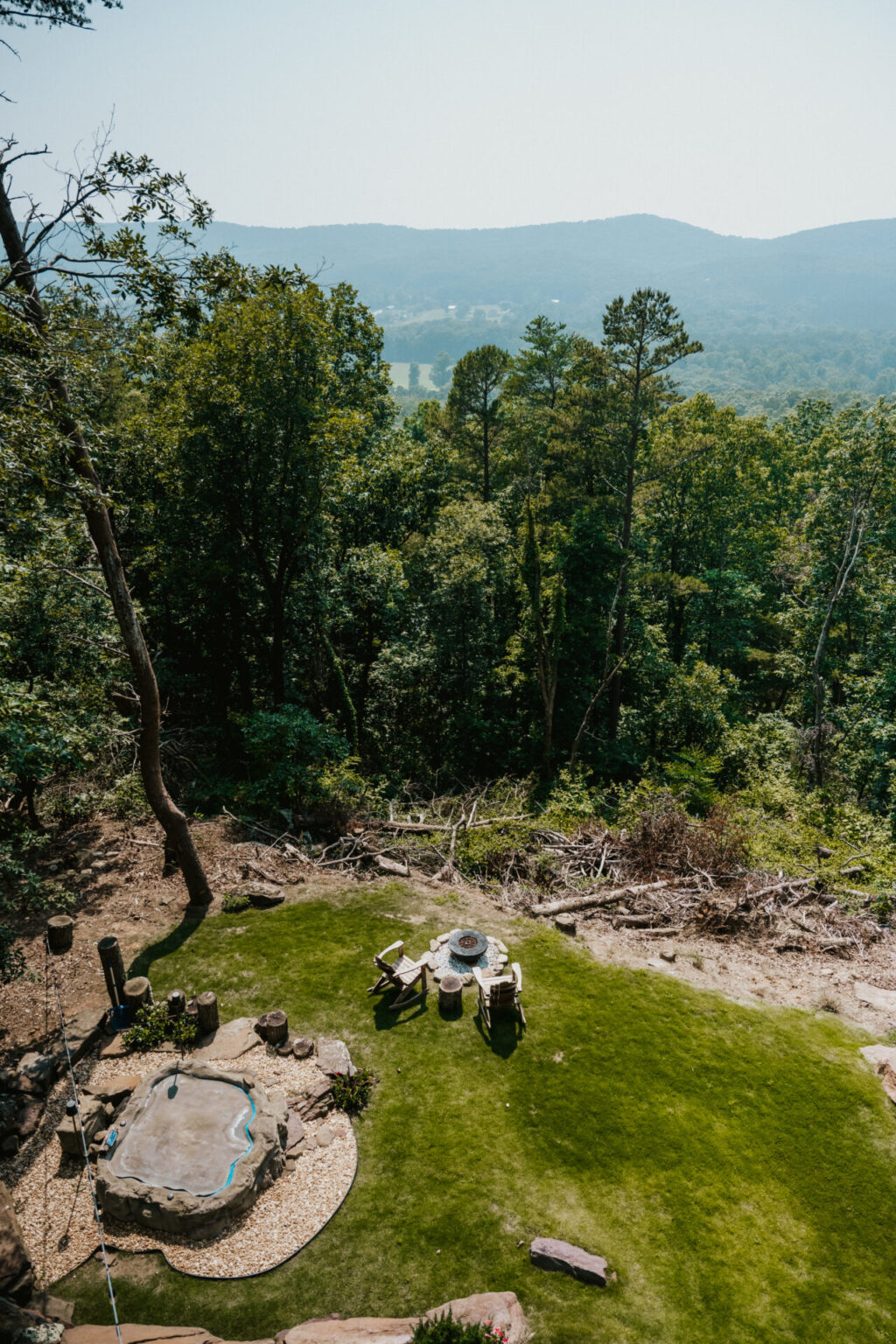 STAYING IN A TREEHOUSE RESORT – Hunter Premo