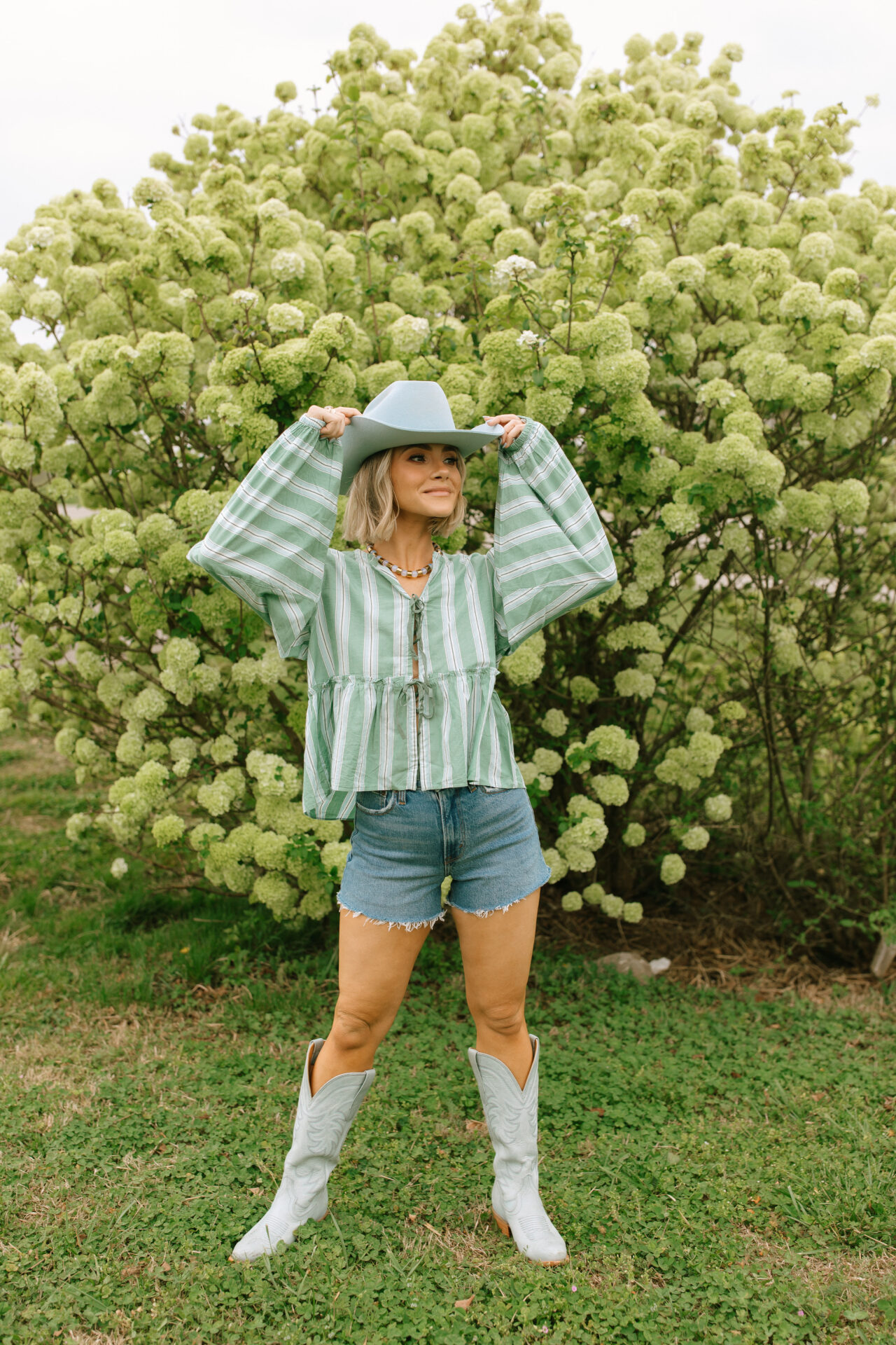 STYLING COLORFUL COWBOY HATS IN NASHVILLE – Hunter Premo