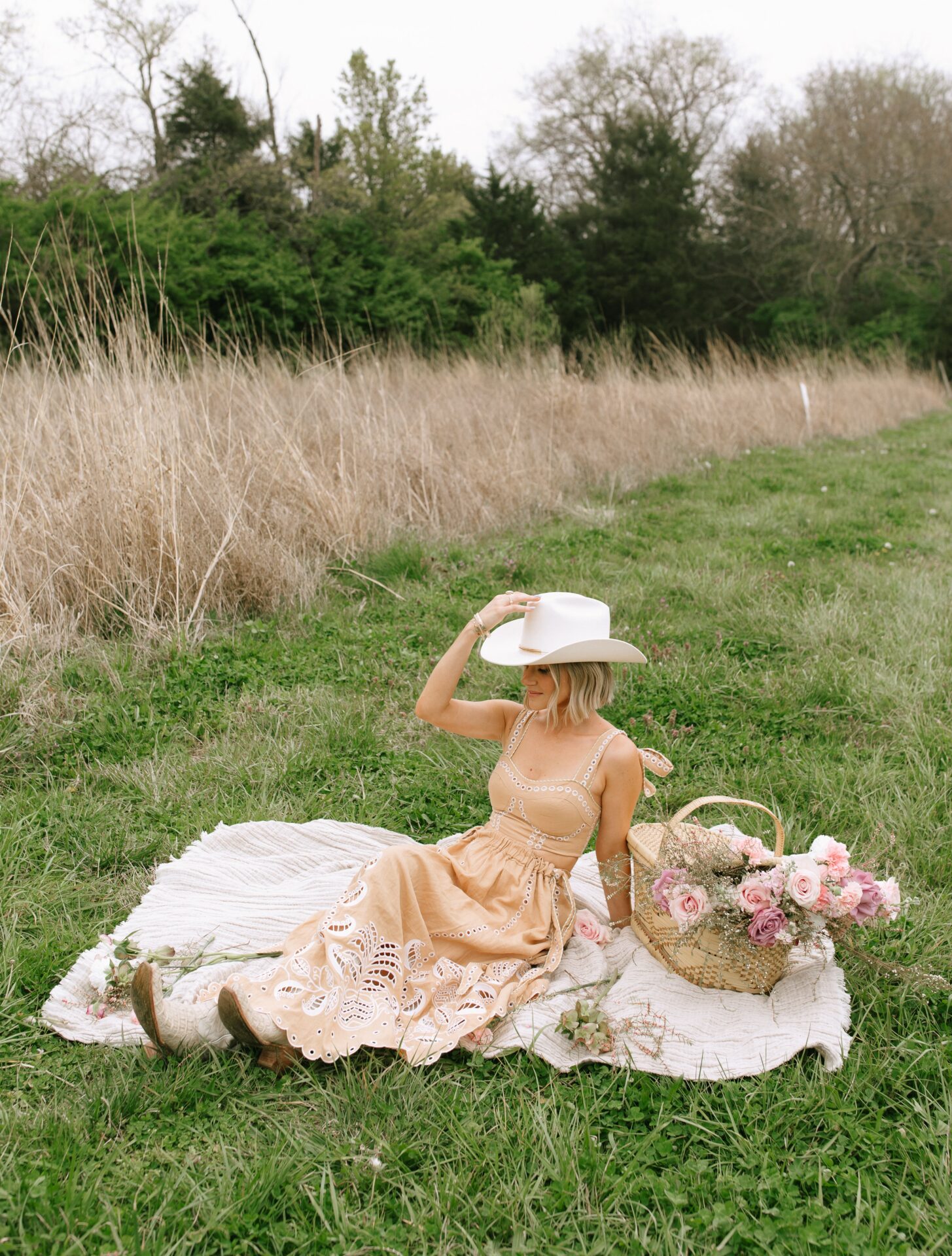 STYLING COLORFUL COWBOY HATS IN NASHVILLE – Hunter Premo